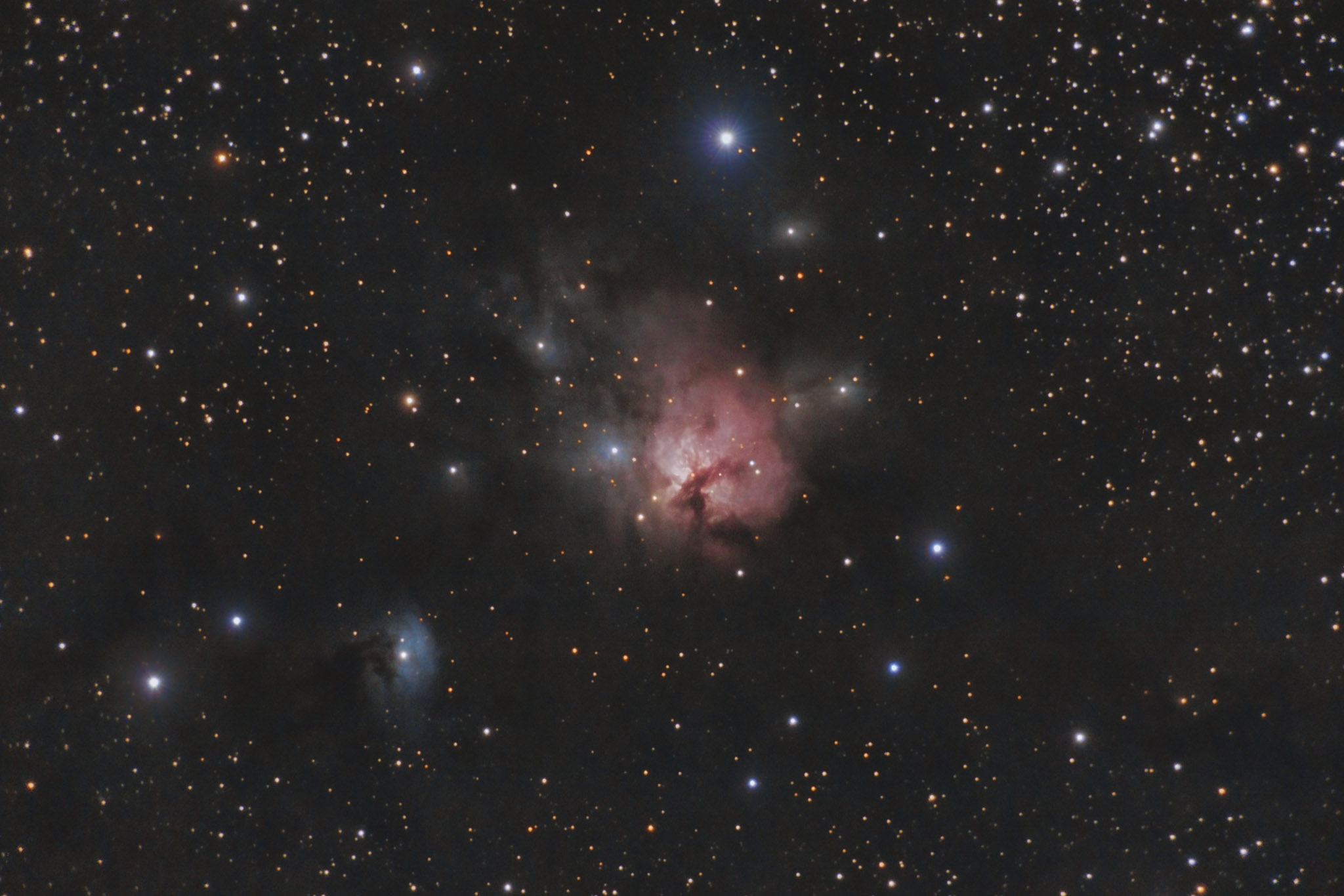 Astronomers Do It In The Dark - NGC 1579 - The Trifid of the North ...
